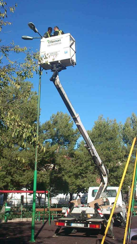 Instalación alumbrado – Efieman